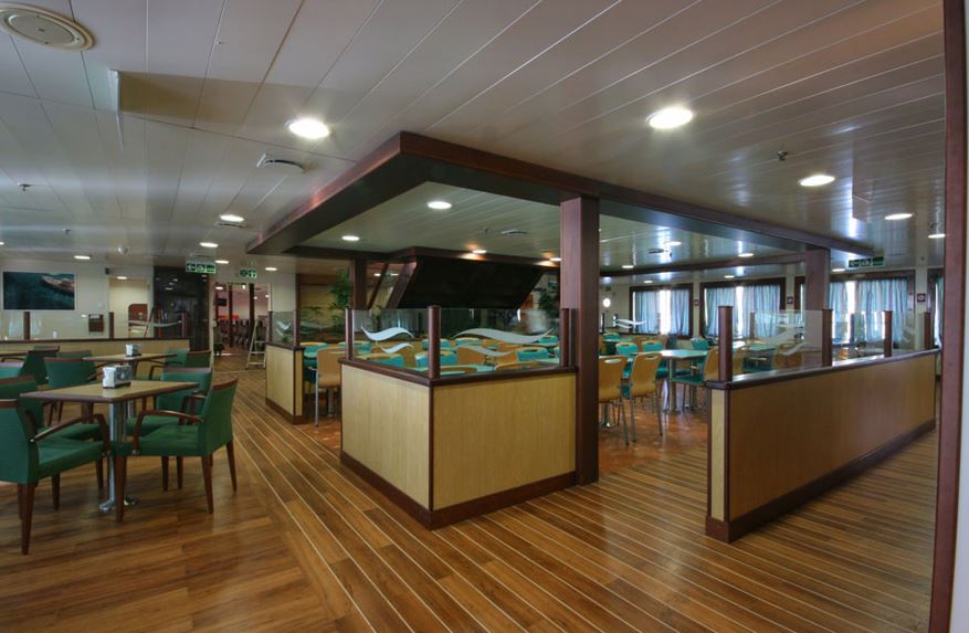 Volcan de Tauce - Trasmediterranea -Acciona - Présentation du navire